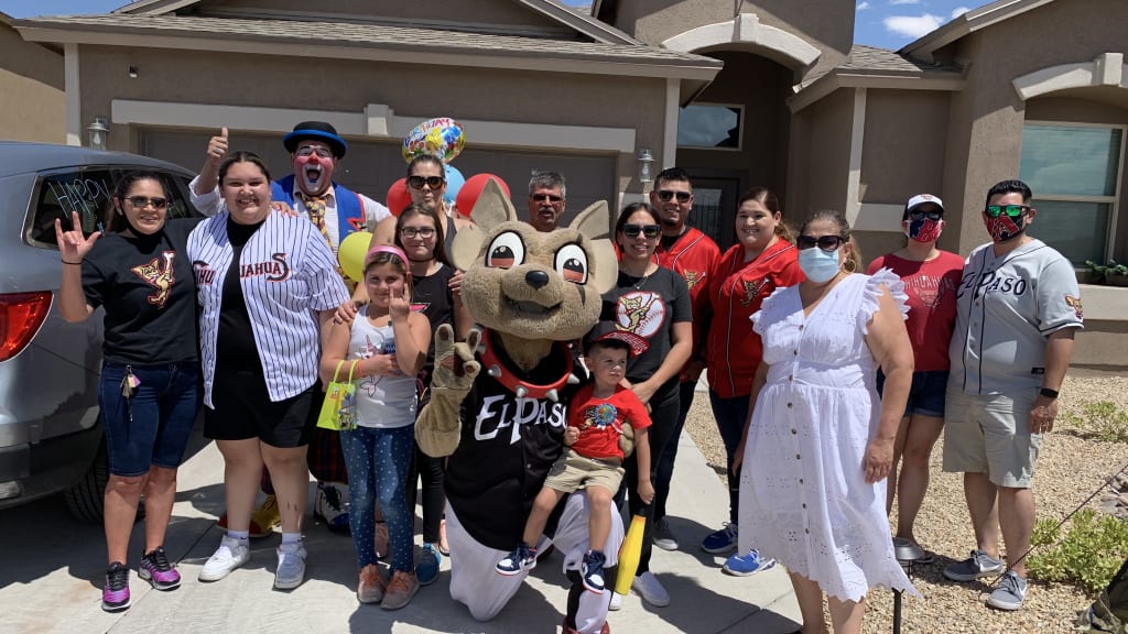 Chico Mascot Appearances | Chihuahuas