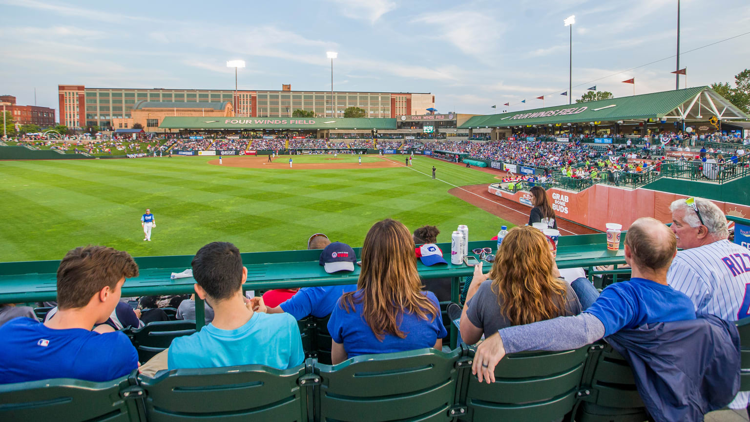 Home Run Porch | Cubs