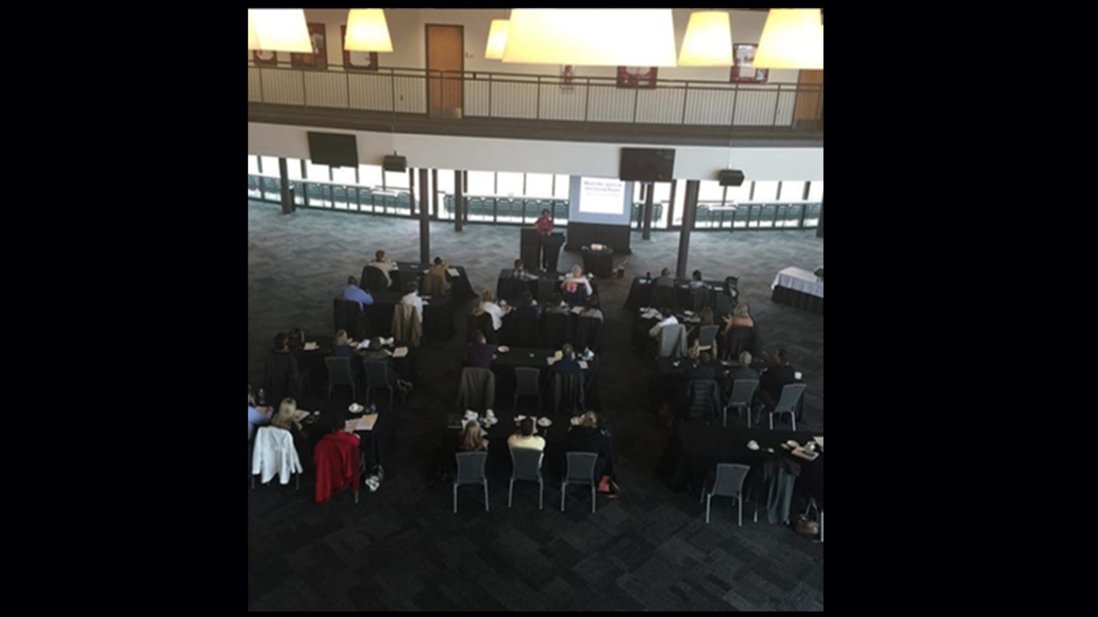 Barons Club Lounge | Barons