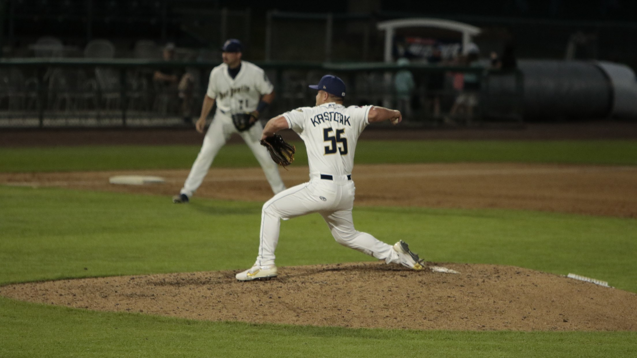Dust Devils Drop Series Finale | MiLB.com