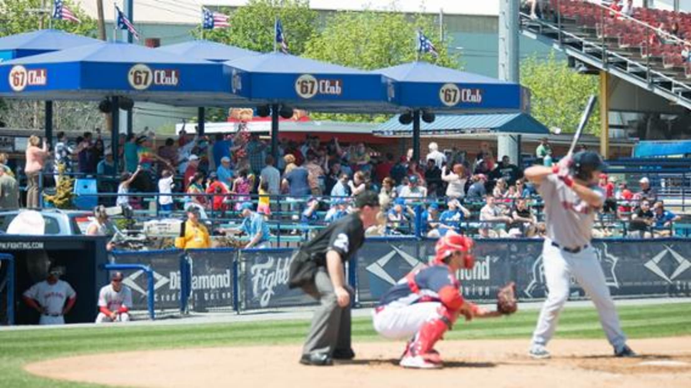 Third Base Picnic '67 Club | Fightin Phils