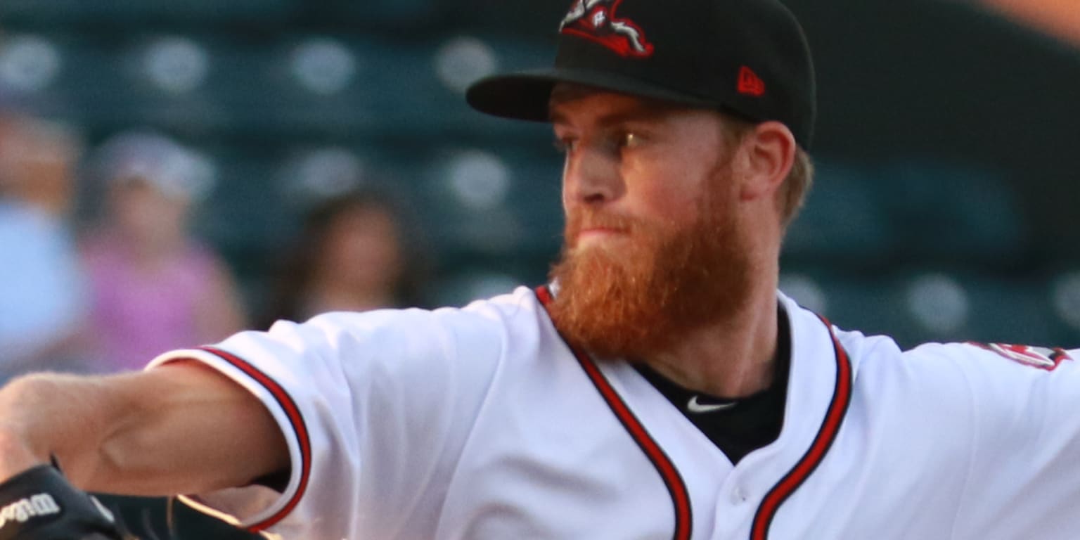 Menez rolls through seven in Saturday Squirrels win | MiLB.com