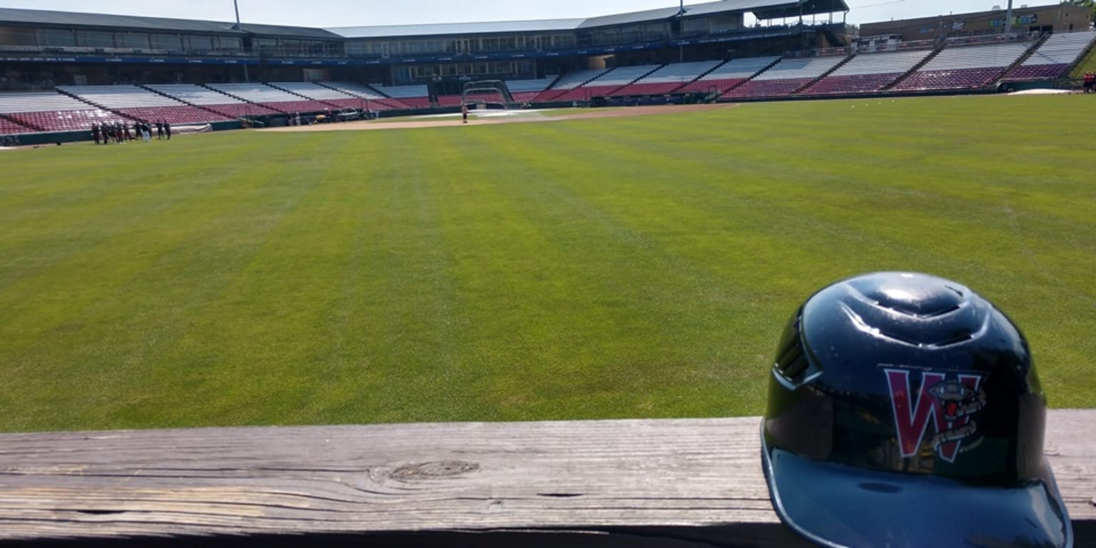 Thomas Dillard Delivers for Wisconsin Timber Rattlers in 3-1 Victory at ...