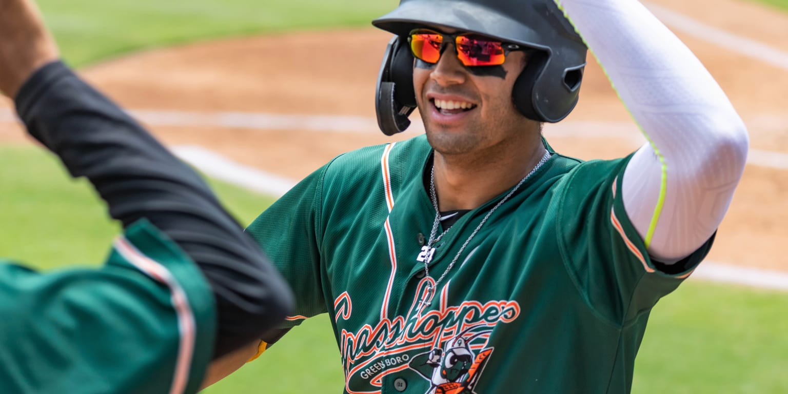Sabol's two home runs lead Hoppers to 8th straight win | MiLB.com