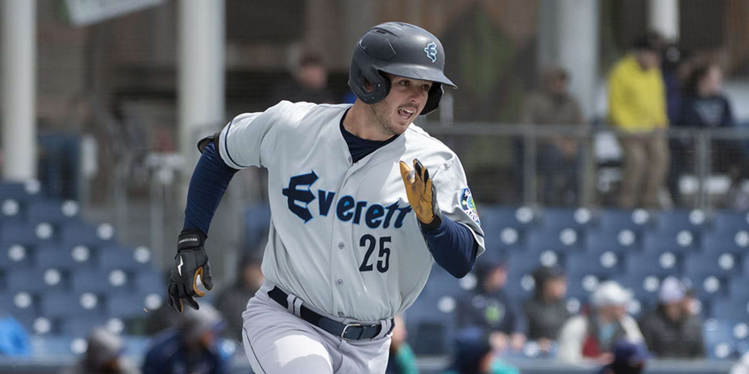 Sox Double Down and Double Up Canadians Again, 8-4. | MiLB.com