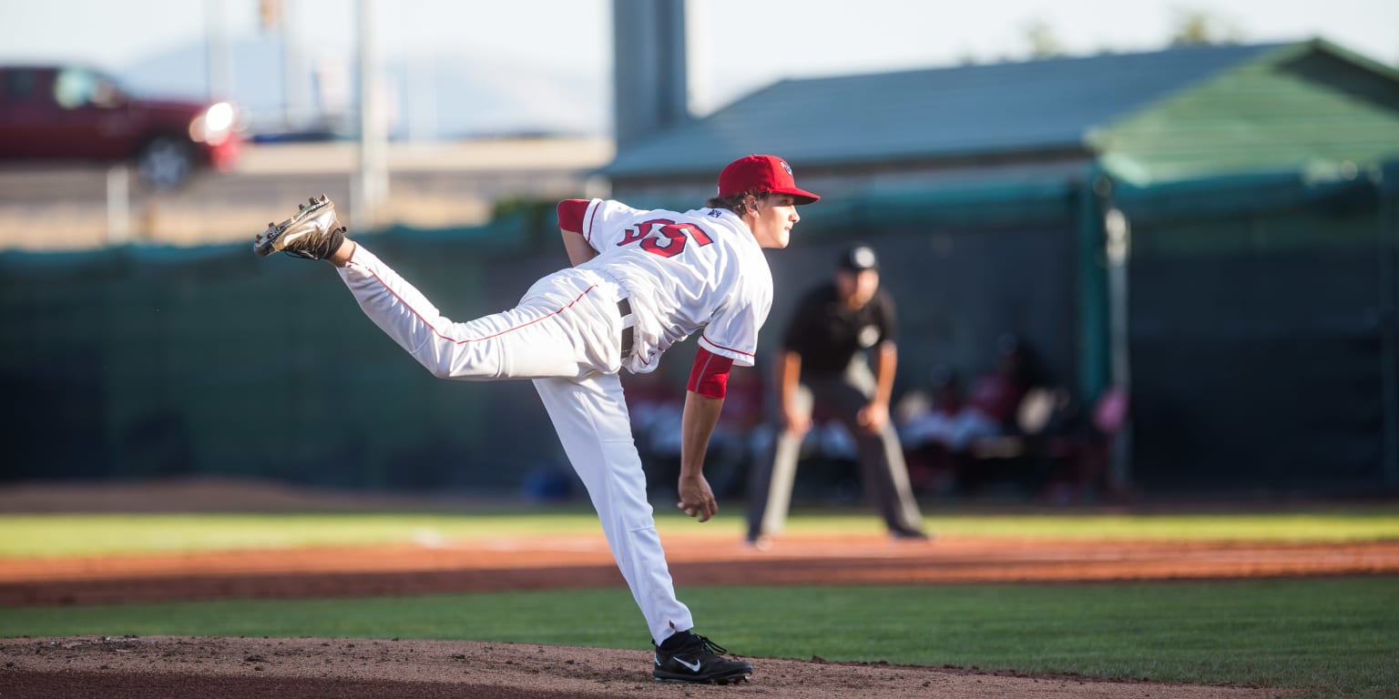 Owlz Ride Power Stroke to 12-4 Win | MiLB.com