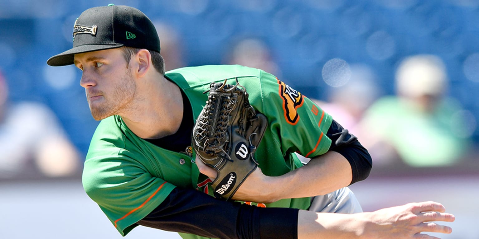 Carolina notes: Rangers' Bahr finding rhythm | MiLB.com