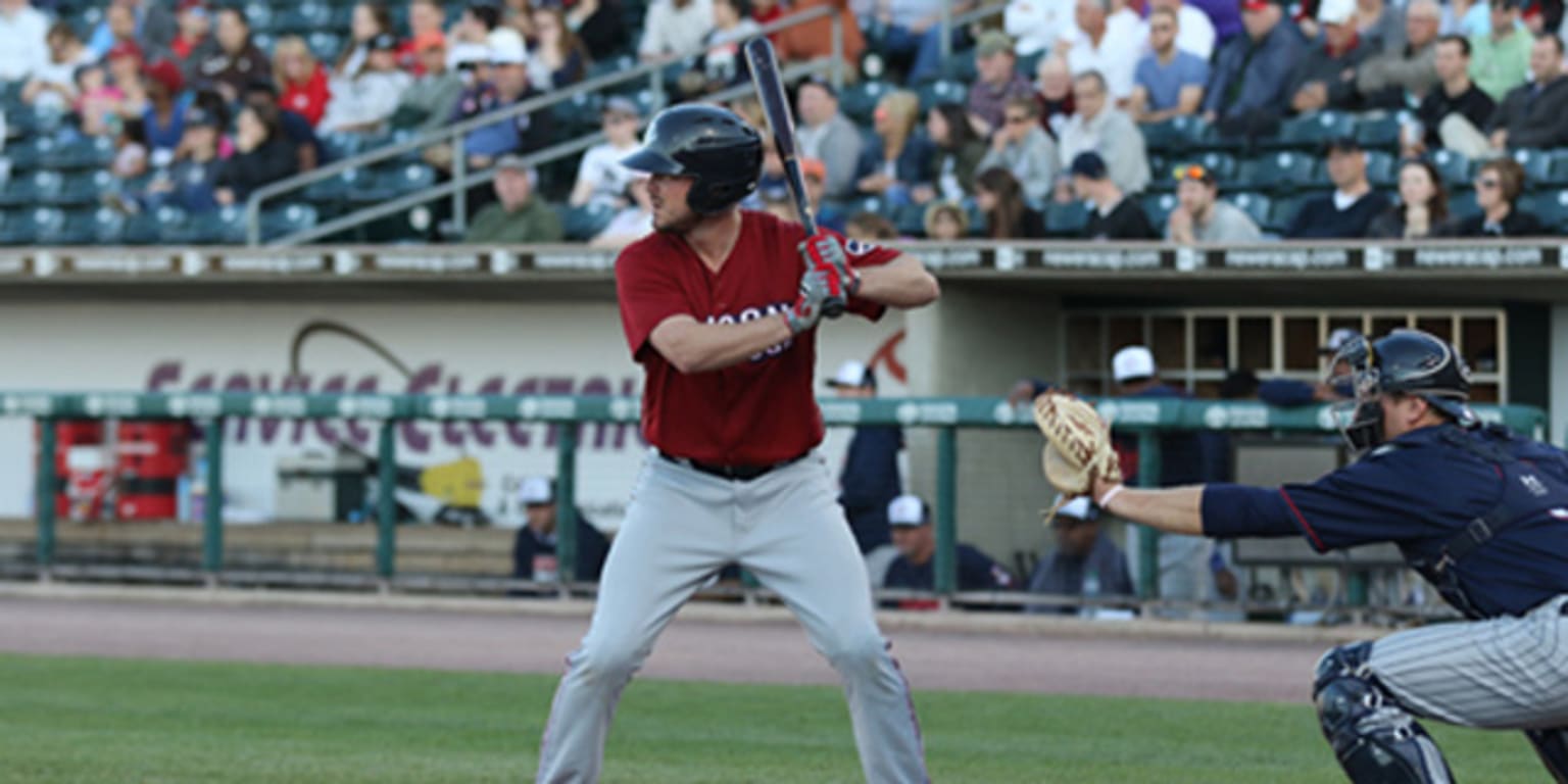 Pigs Fall On Walk-Off Infield Single | MiLB.com