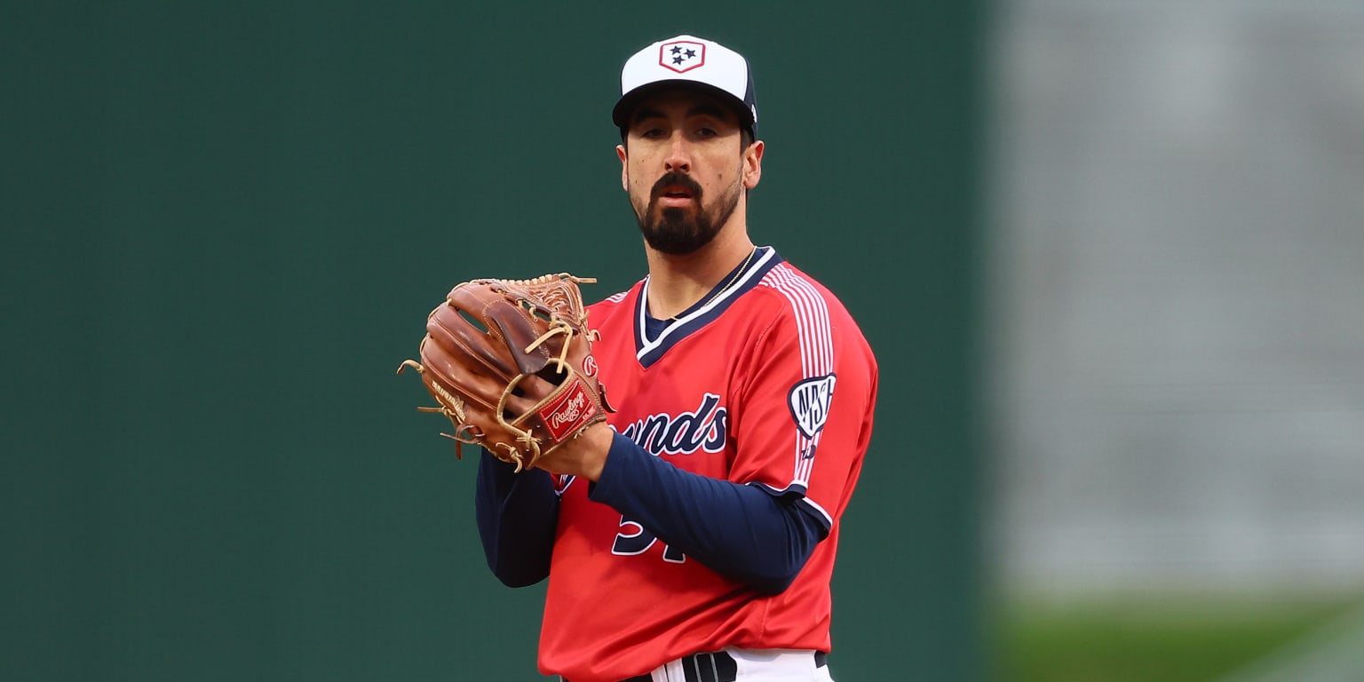 Jason Alexander Pitches Sounds to Win | MiLB.com
