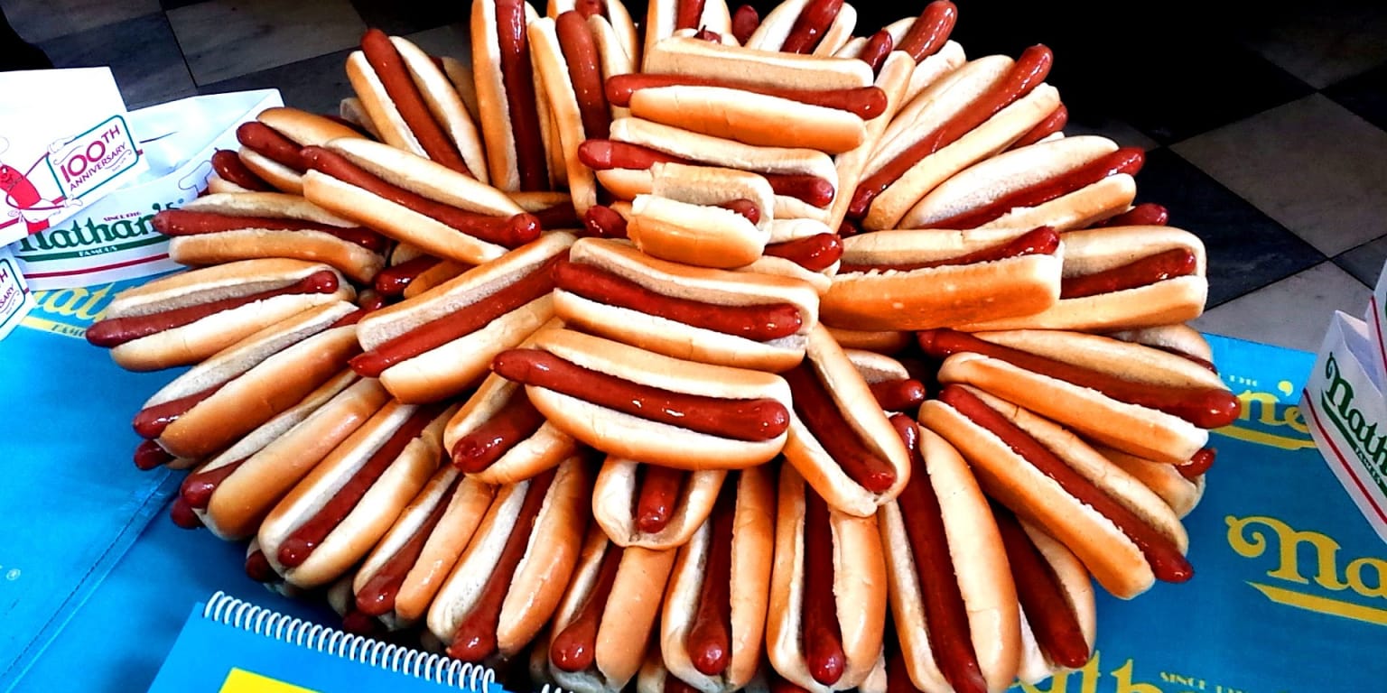 Bats To Host First-Ever Media Hot Dog Eating Contest | MiLB.com