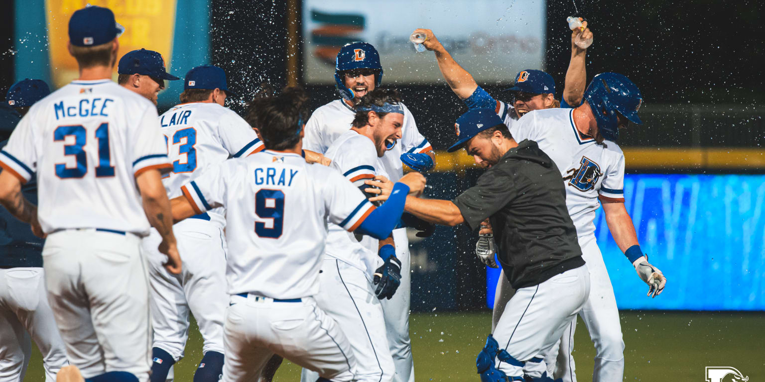DURHAM WALKS-OFF WITH 4-3 GAME ONE WIN | MiLB.com