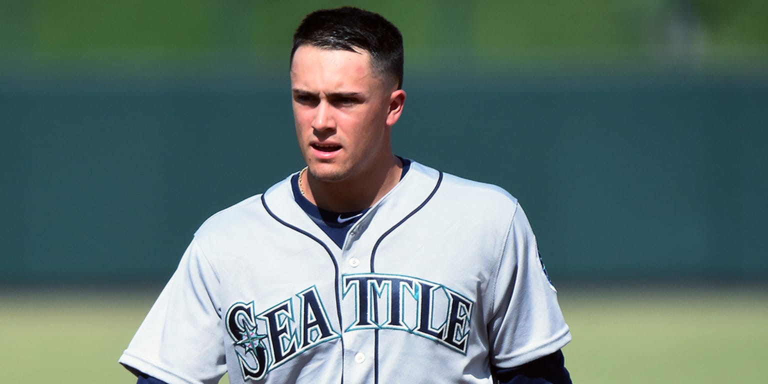 Evan White finds consistency at dish with Arkansas Travelers | MiLB.com