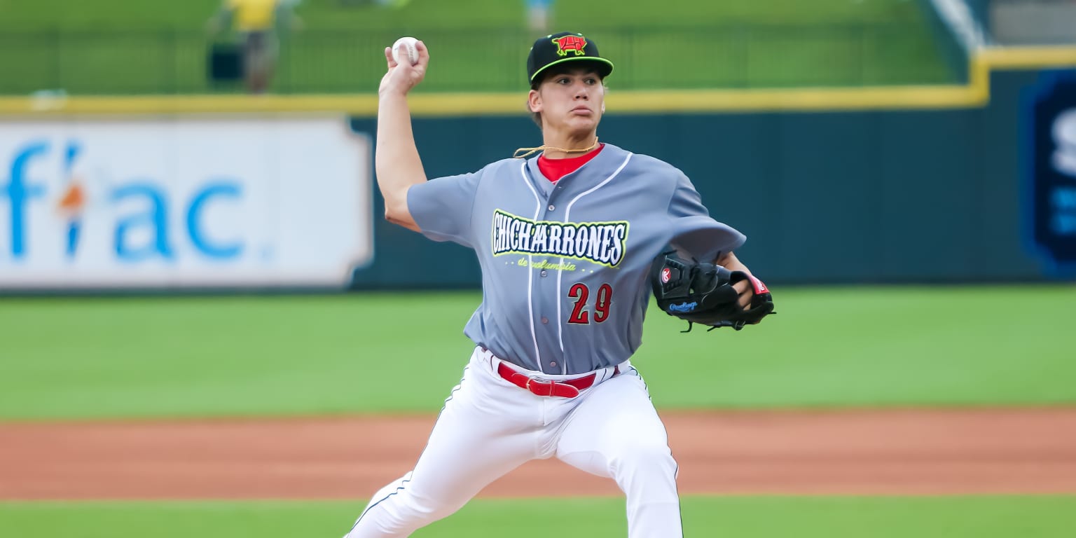 073022 Fireflies Back in First Following 3-2 Win | MiLB.com
