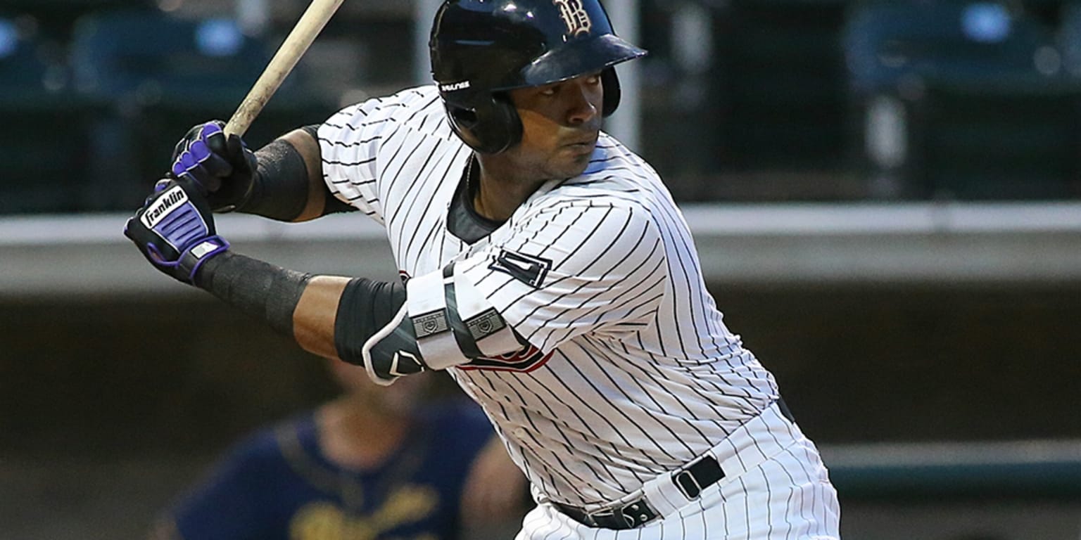Eloy Jimenez gets into hit column with authority for Birmingham Barons ...