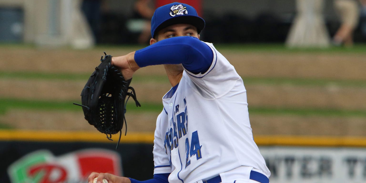 Kansas City Royals' Jake Junis strikes out 12 | MiLB.com