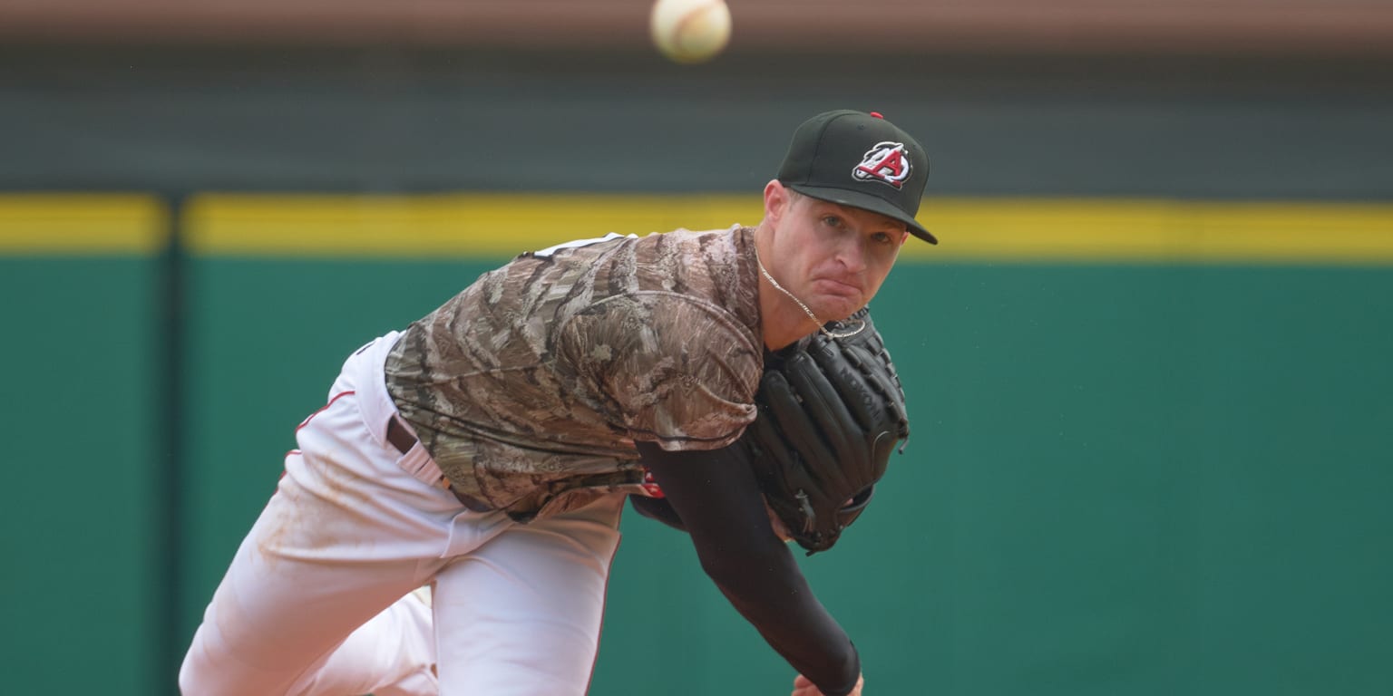 Stoudt Stellar in Debut as Travs Roll Cardinals | MiLB.com