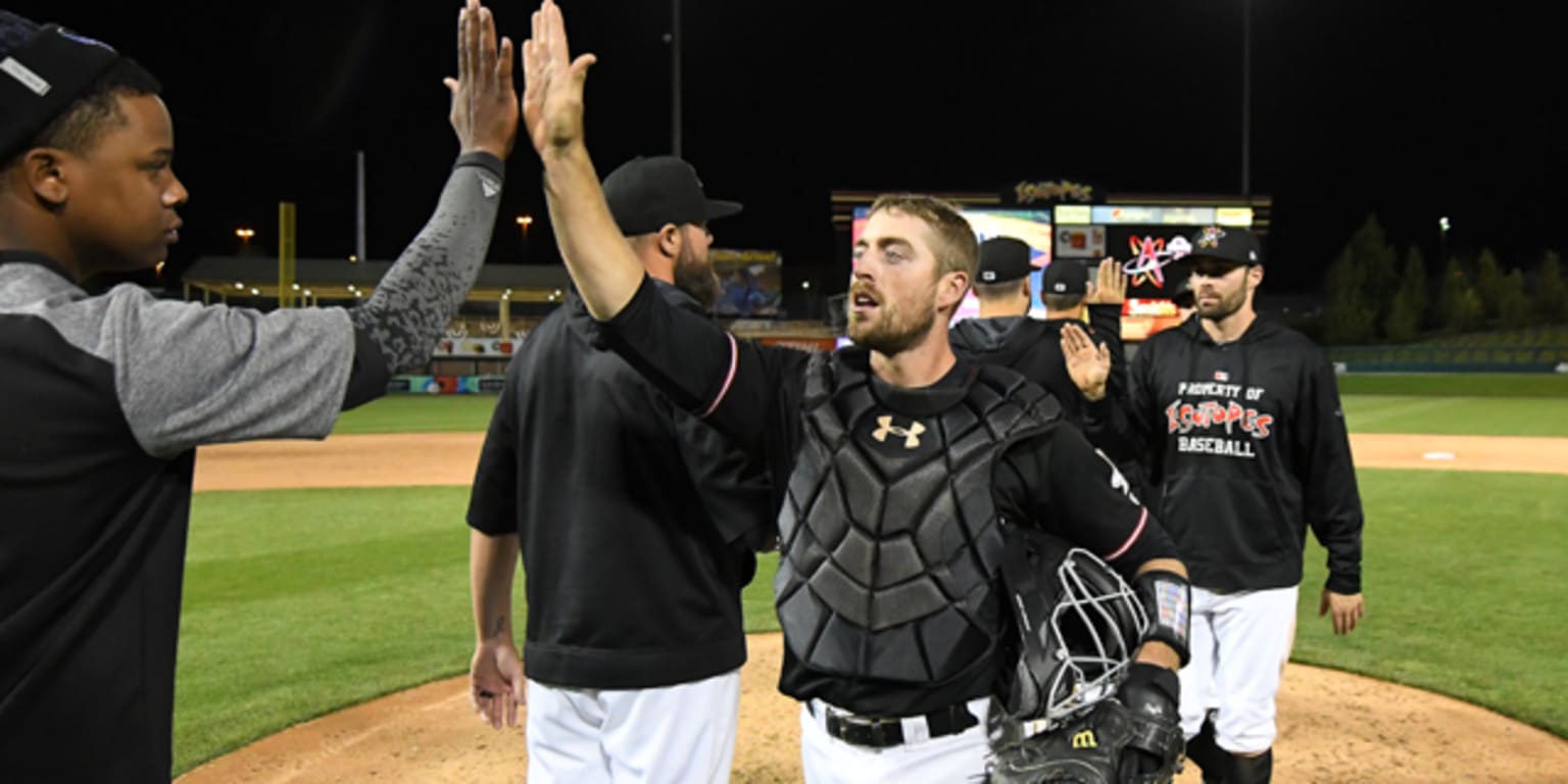 Isotopes End Skid with 7-5 Victory | MiLB.com