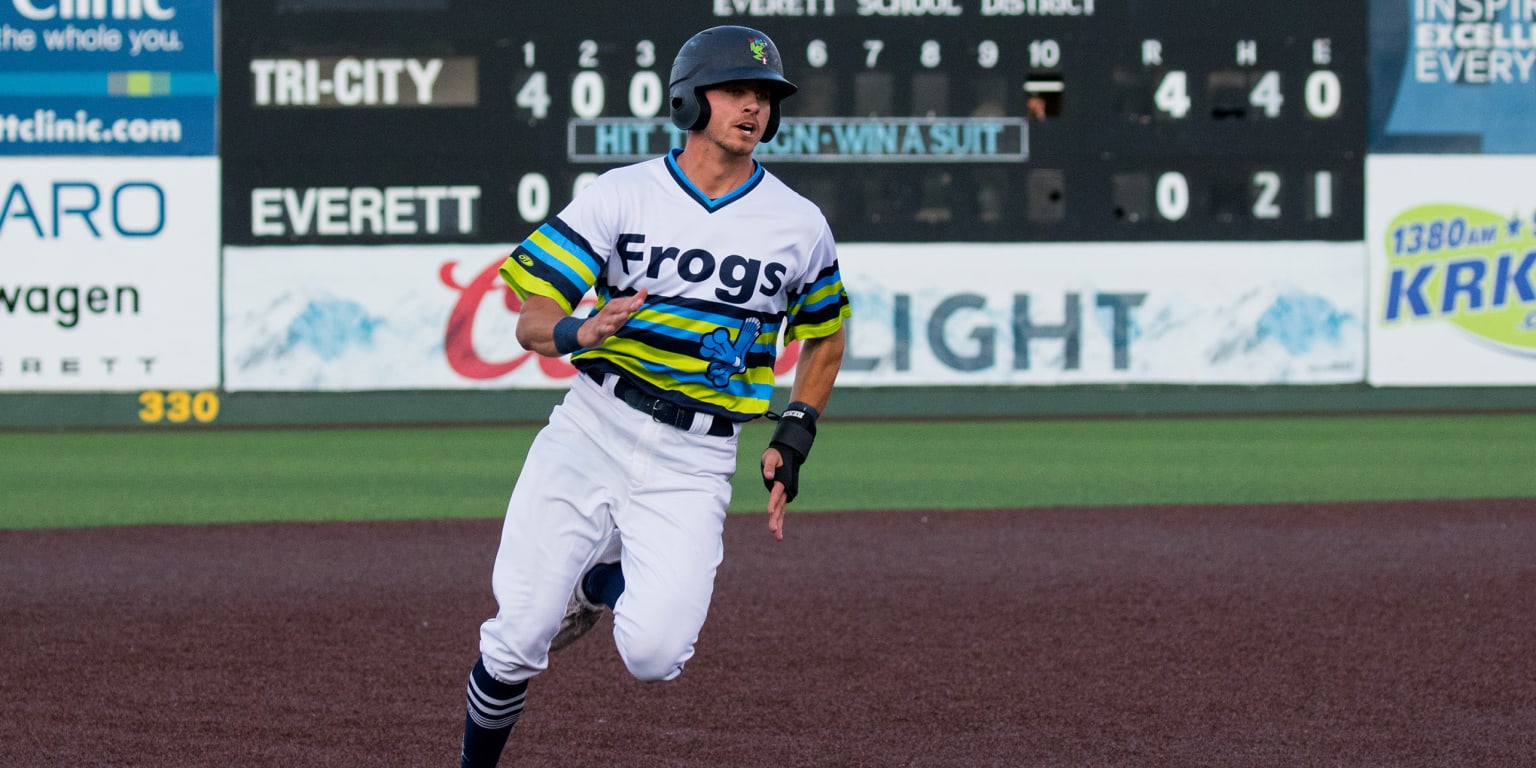 Dust Devils Blow Away 'Sox, 9-5 | MiLB.com