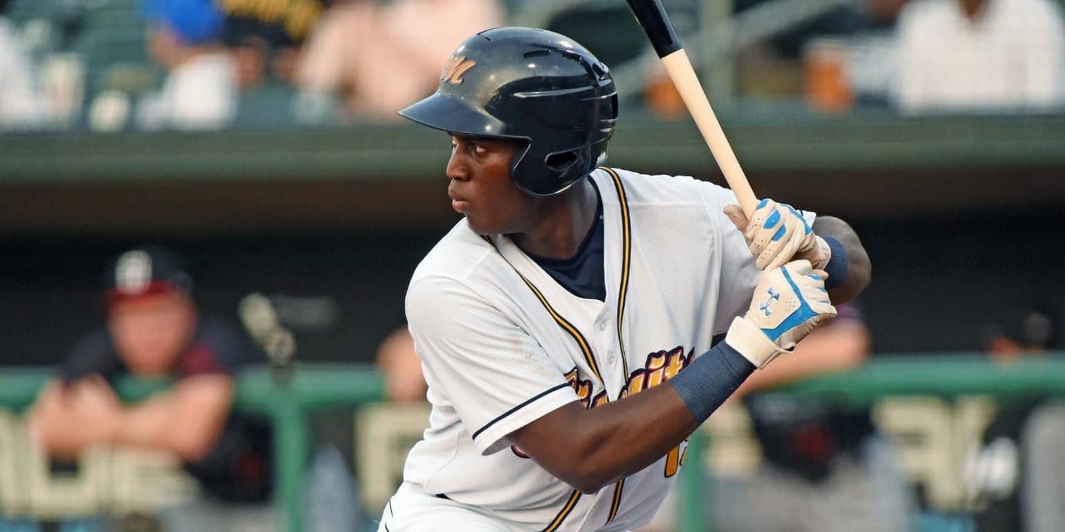 Four-Run First Carries Biscuits to 6-2 Win | MiLB.com