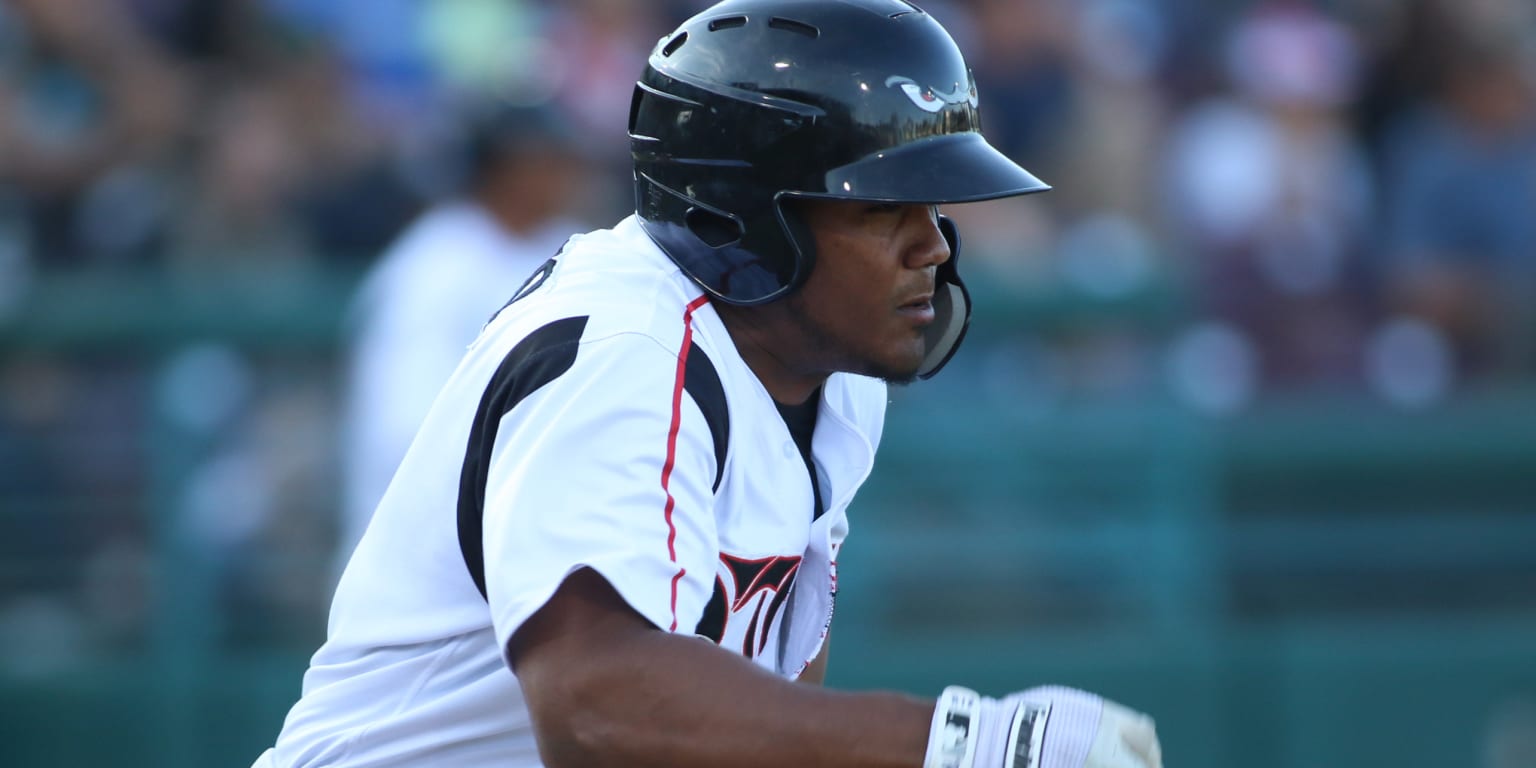 Visiting 66ers Plate Five Late Runs to Win | MiLB.com