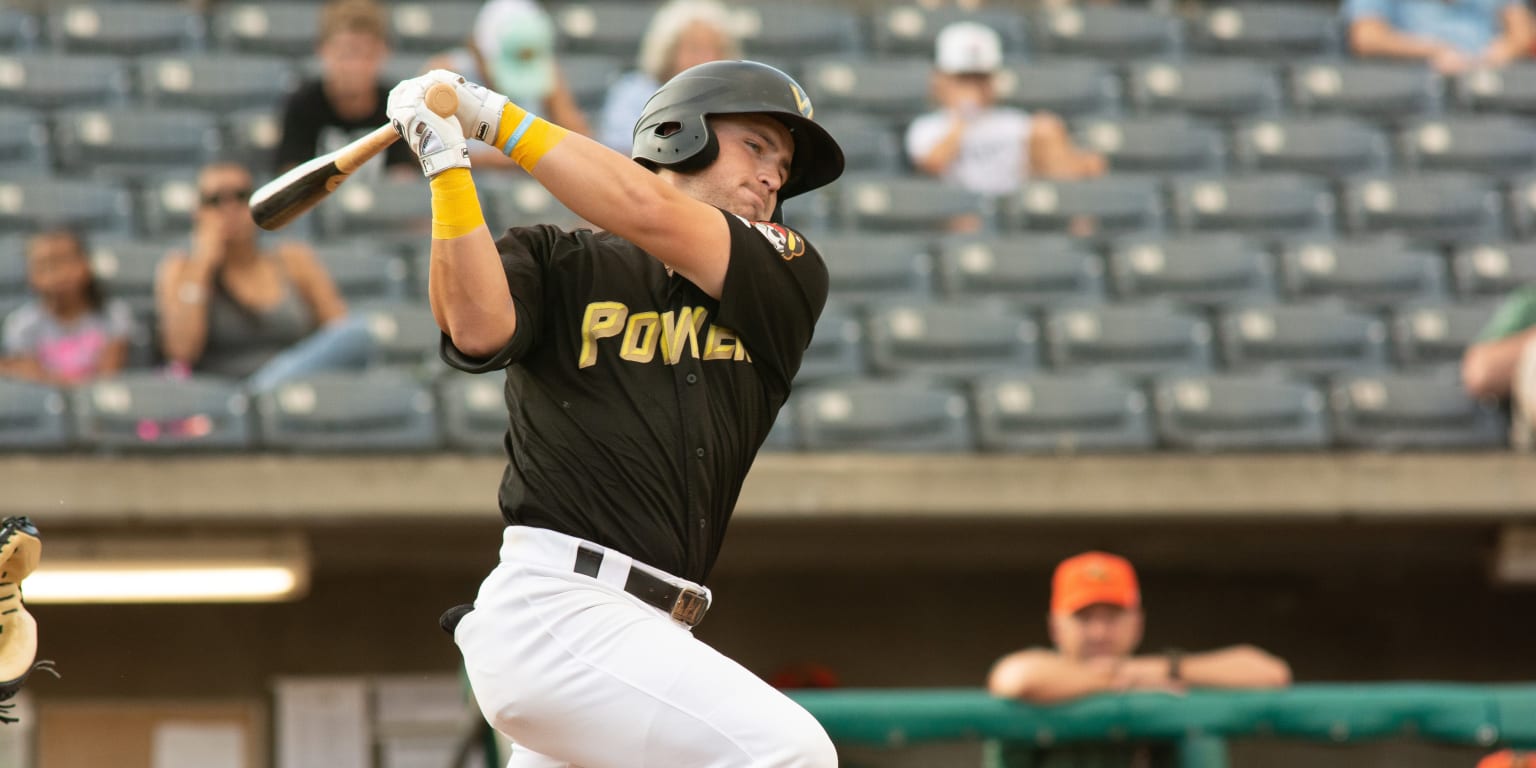 Offense explodes in 7 3 win in penultimate game | MiLB.com