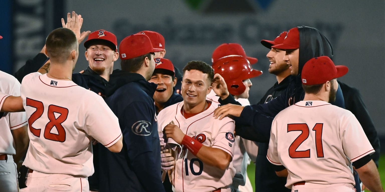 Isaac Collins, Dugan Darnell Earn Monthly Honors | MiLB.com