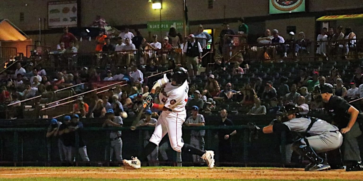 Bombs from Encarnacion & Perry Propel 'Cats Win | MiLB.com