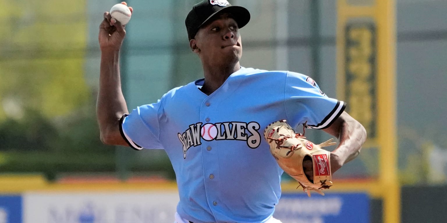 SeaWolves Build Big Lead, Fall to Curve | MiLB.com