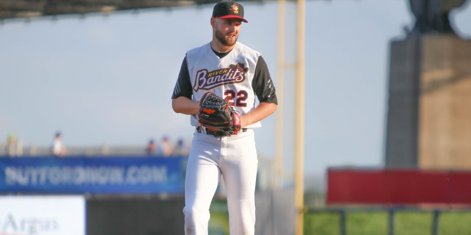 Bandits Turn Big Break into Big Inning, Beat Bees 7-2 | MiLB.com