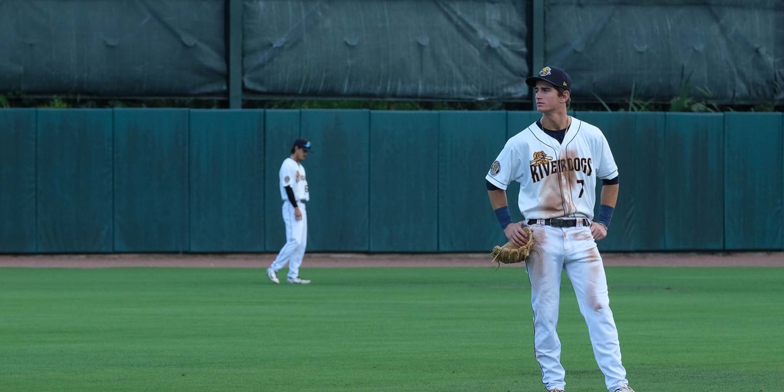 Vernon Suffers First Loss; Pelicans Defeat RiverDogs 8-3 | MiLB.com