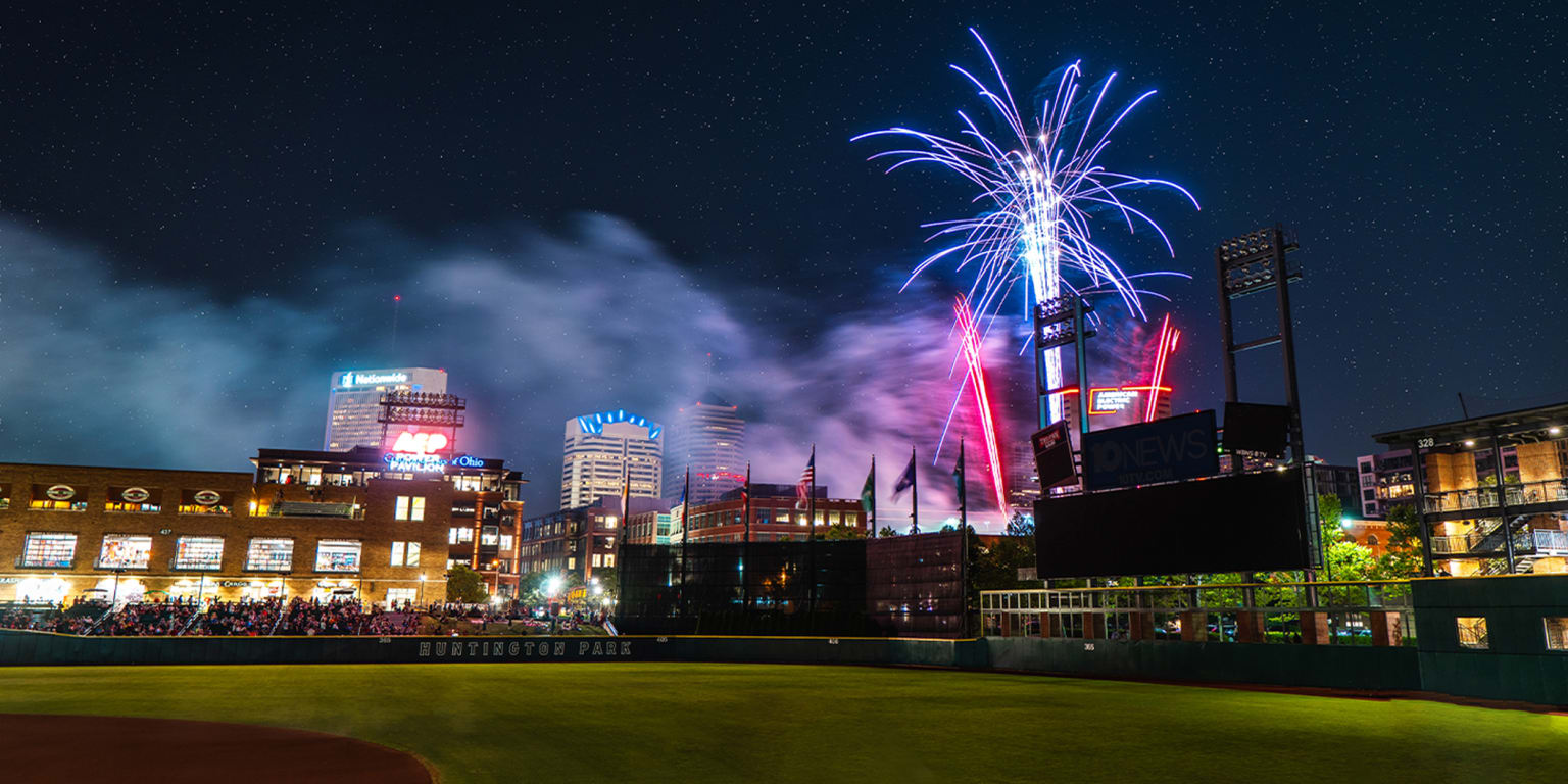 Make the Clippers Your First Stop on Red, White, & Boom Night!
