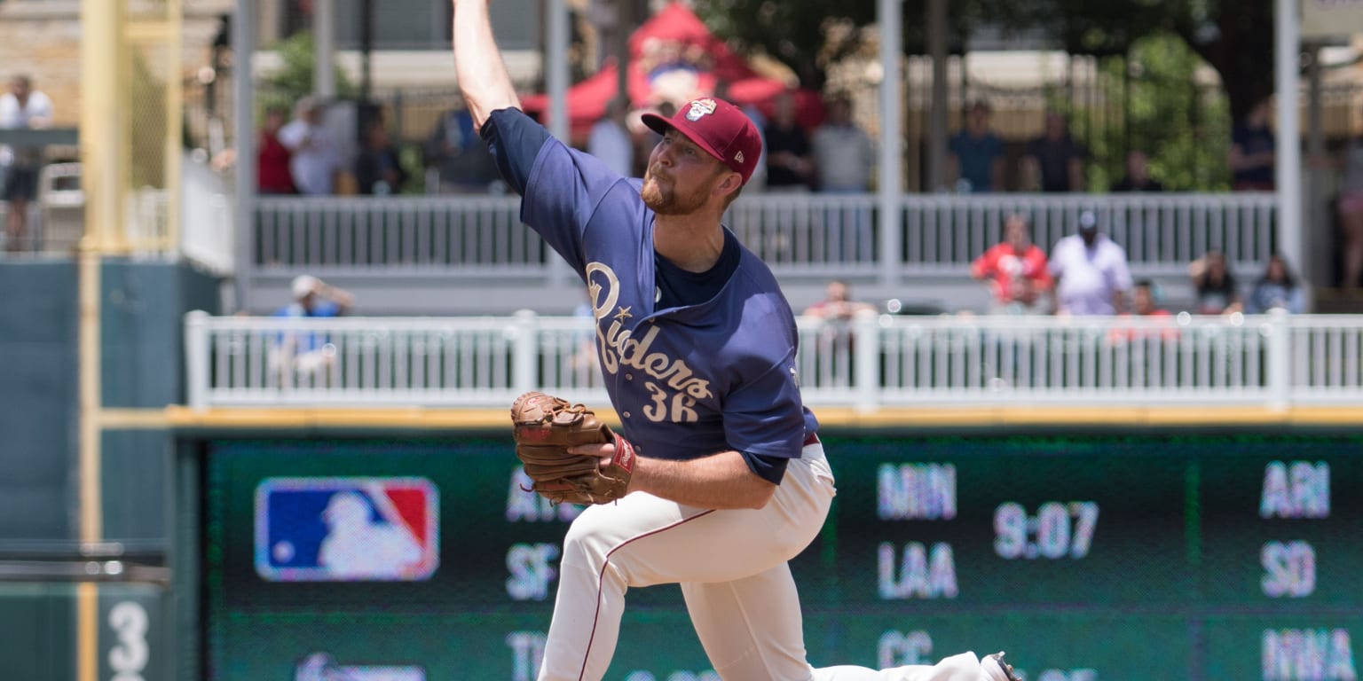 Bass and bats beat Naturals | MiLB.com