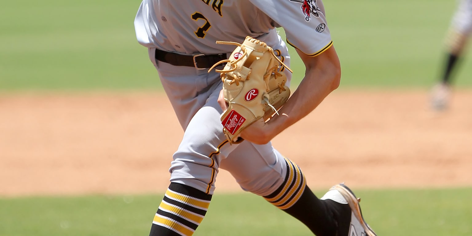 Pittsburgh Pirates' Travis MacGregor maturing on mound | MiLB.com