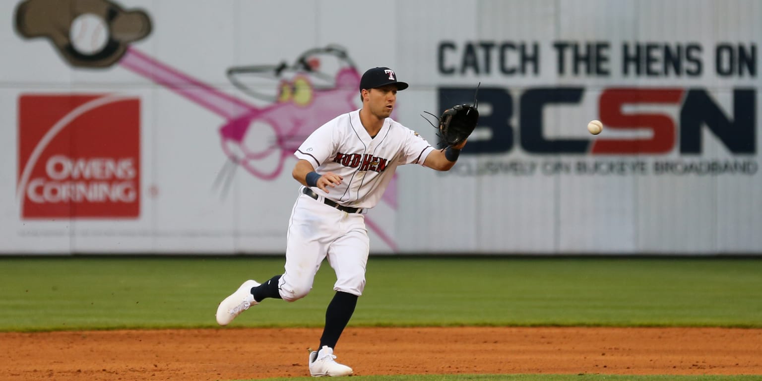 Clemens extends hit streak to six in loss | MiLB.com