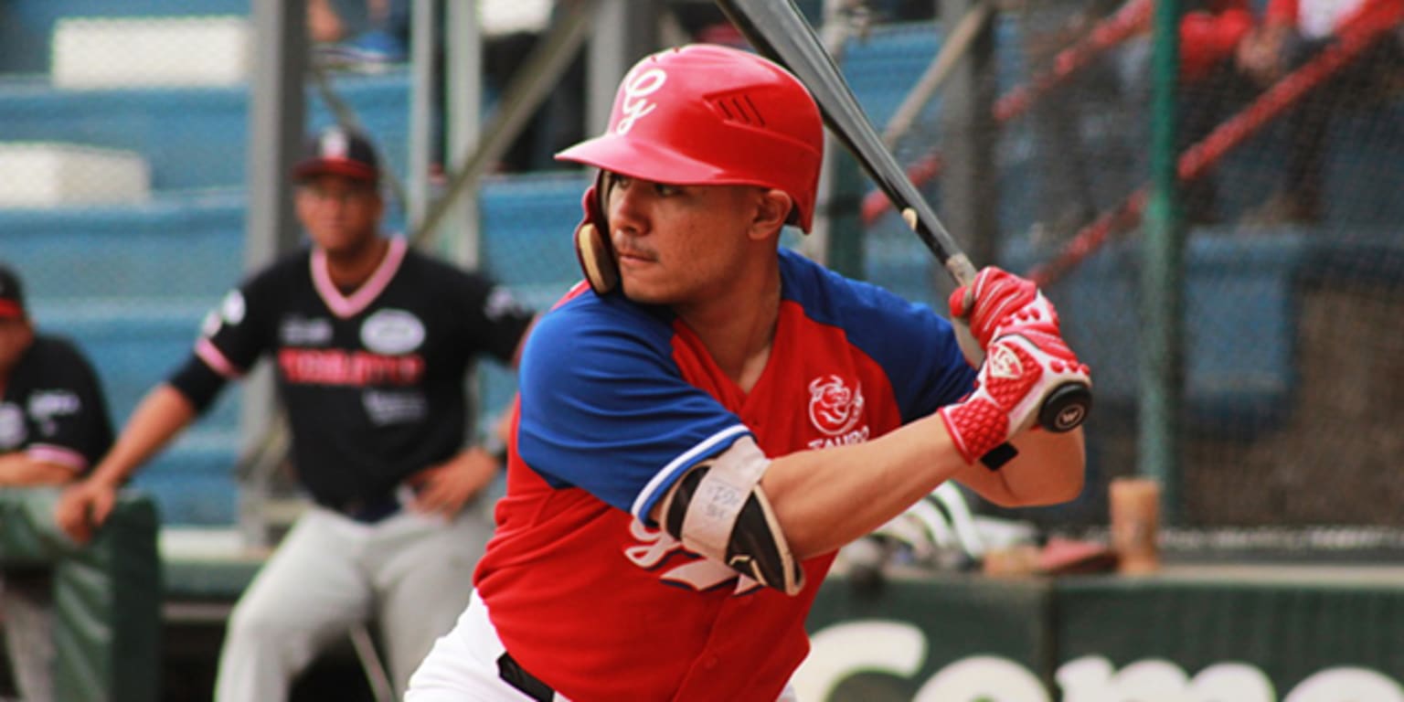 LA PIZARRA: Moisés Gutiérrez a los libros récords vía la escalera ...