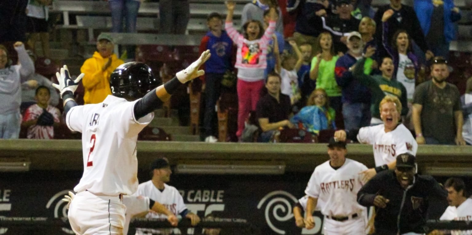 This Date in Timber Rattlers History: August 5 | Timber Rattlers