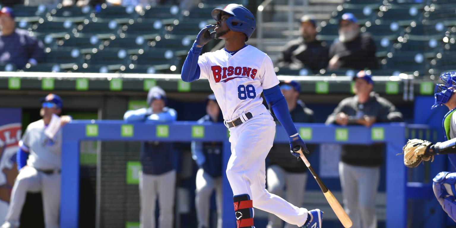 Bisons survive against Syracuse | MiLB.com