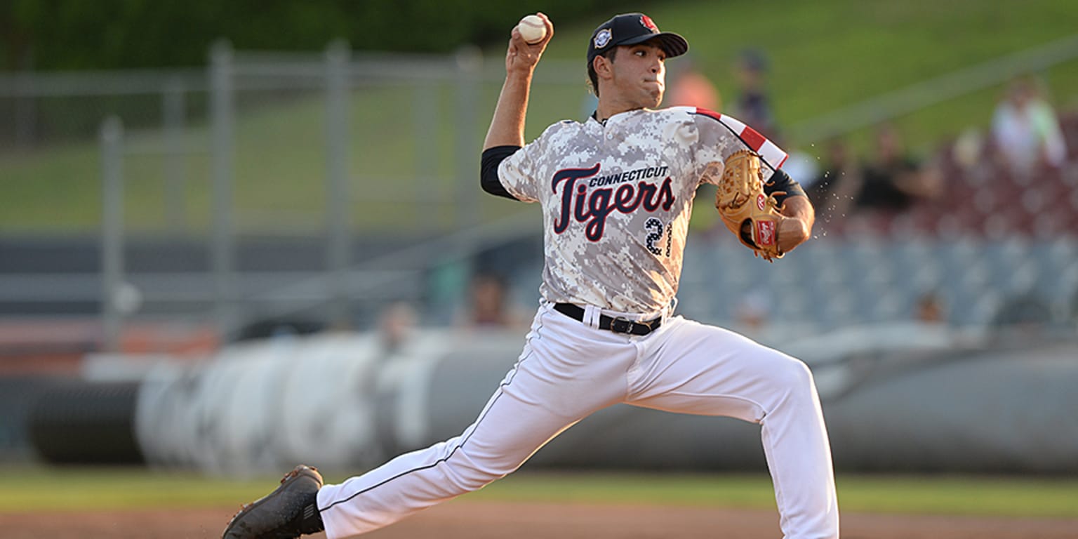 Arriera Fans 12, CT Tigers Lose to Lowell in 10th | MiLB.com