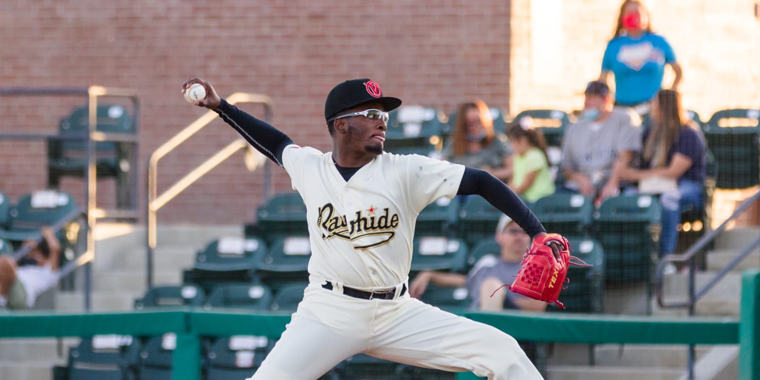 Pitcher’s Duel Ends With a Walk-Off by Espinal in Extras | MiLB.com