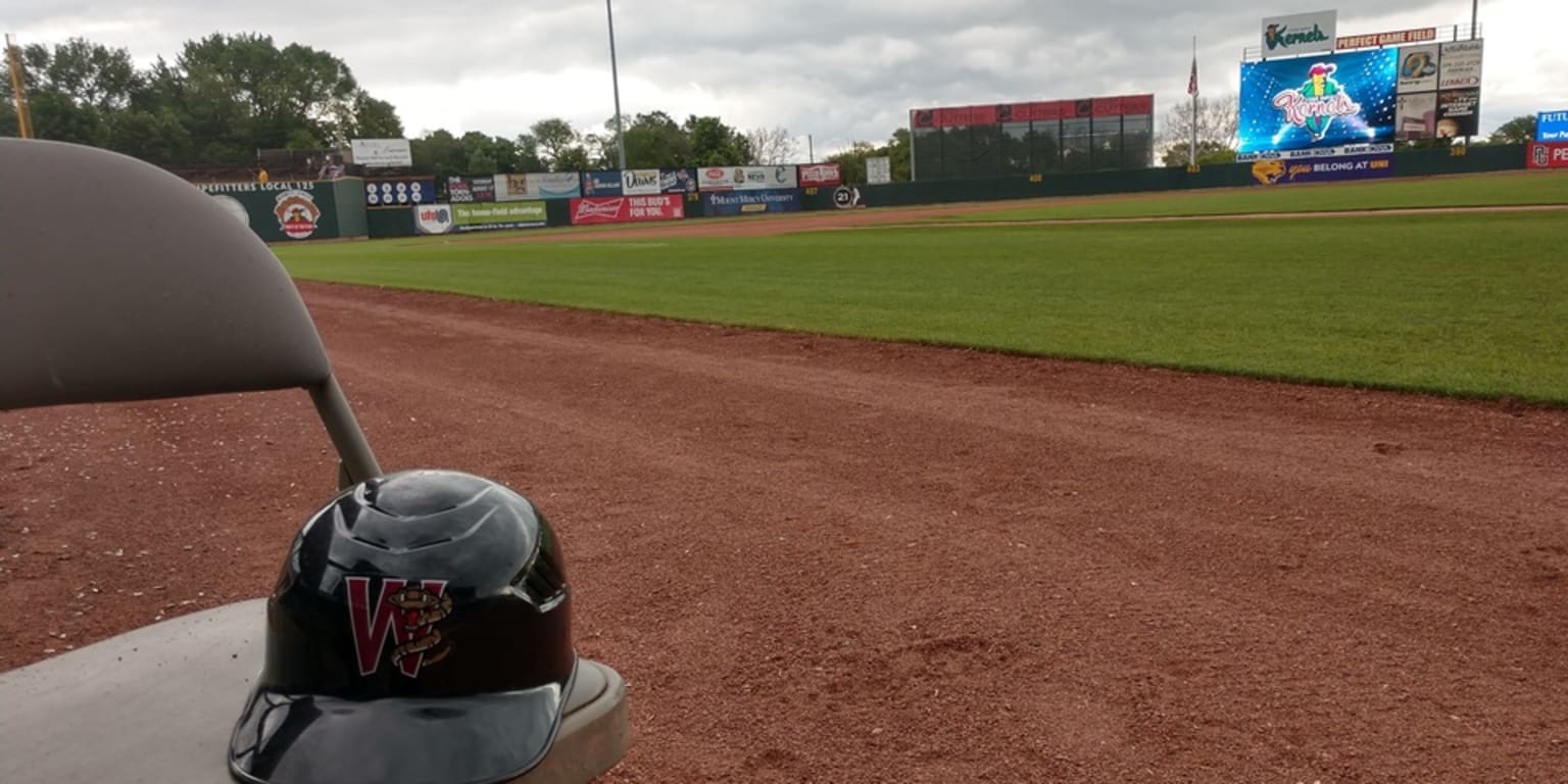 Cedar Rapids Kernels Rally Past Wisconsin Timber Rattlers | MiLB.com