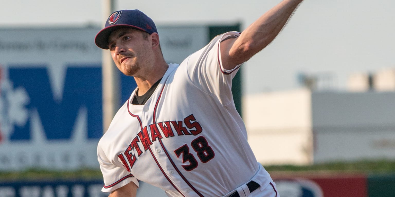 Culbreth dominates, 'Hawks win sixth straight | MiLB.com