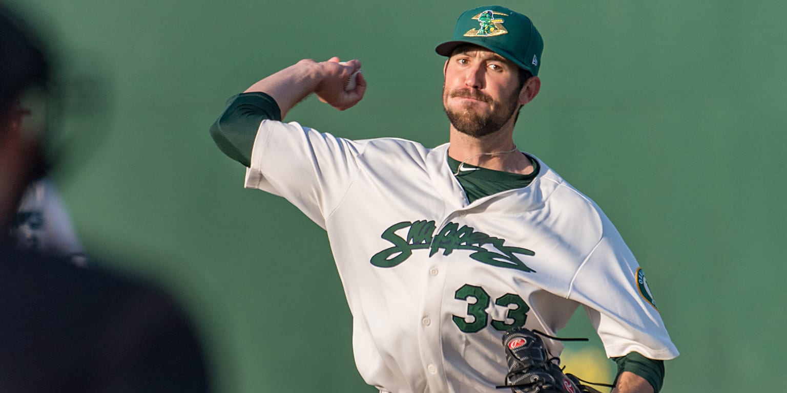 Snappers lose 6-5 to Bees Despite 11 Hit Effort | MiLB.com
