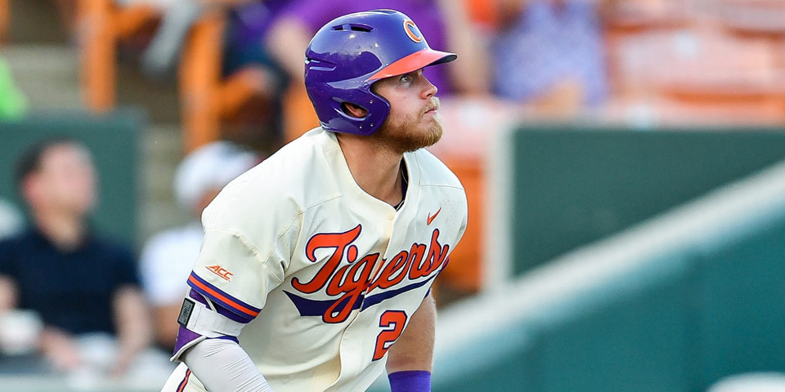 Houston Astros first-round pick Seth Beer homers, doubles in pro debut ...