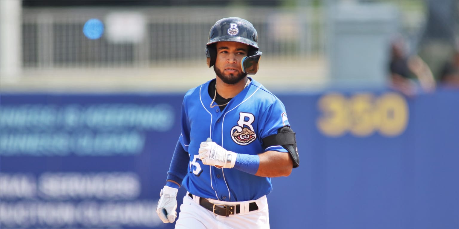 Valerio's Career Night Spurs Shuckers' Comeback | MiLB.com