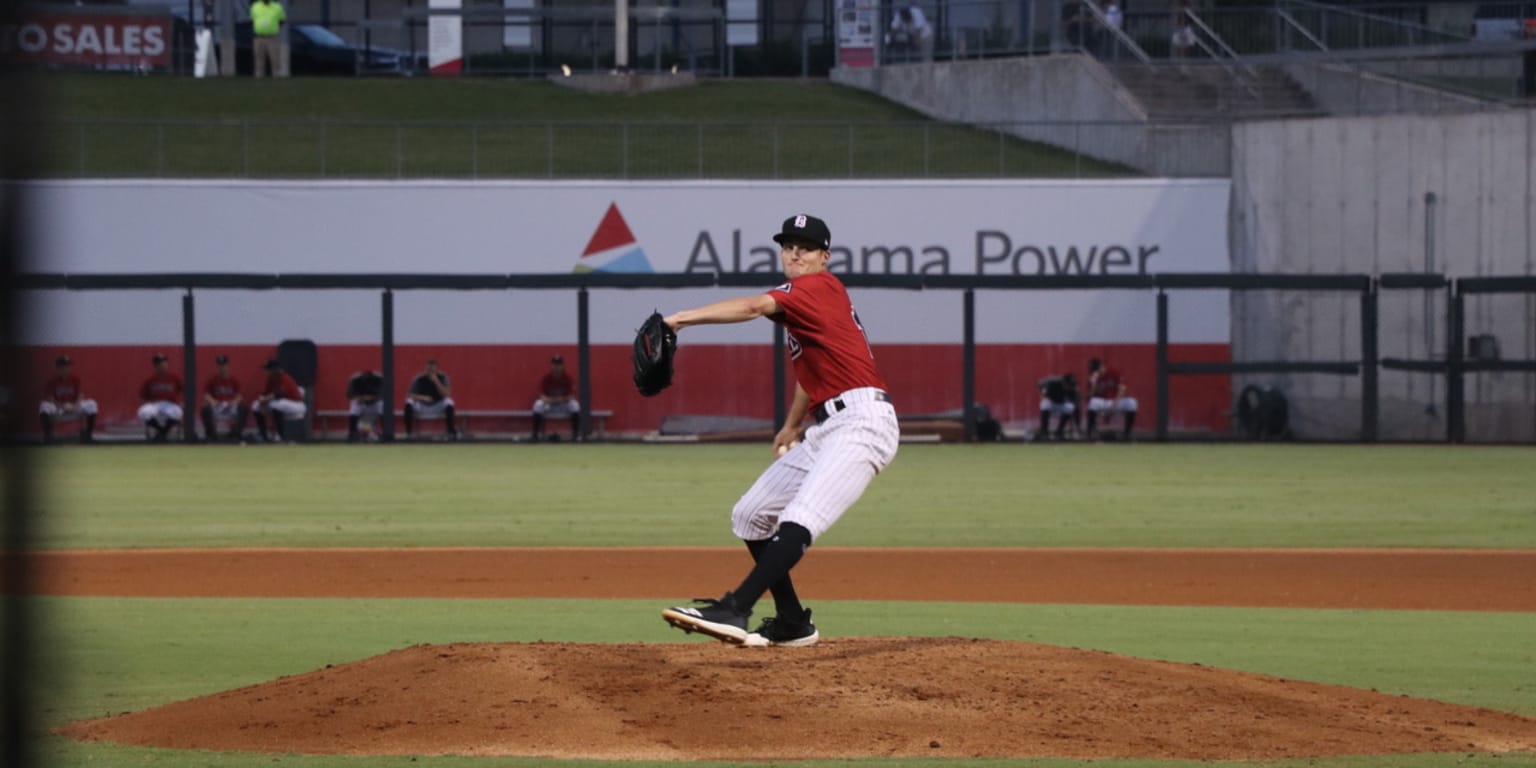 Barons One-Hit Smokies | MiLB.com
