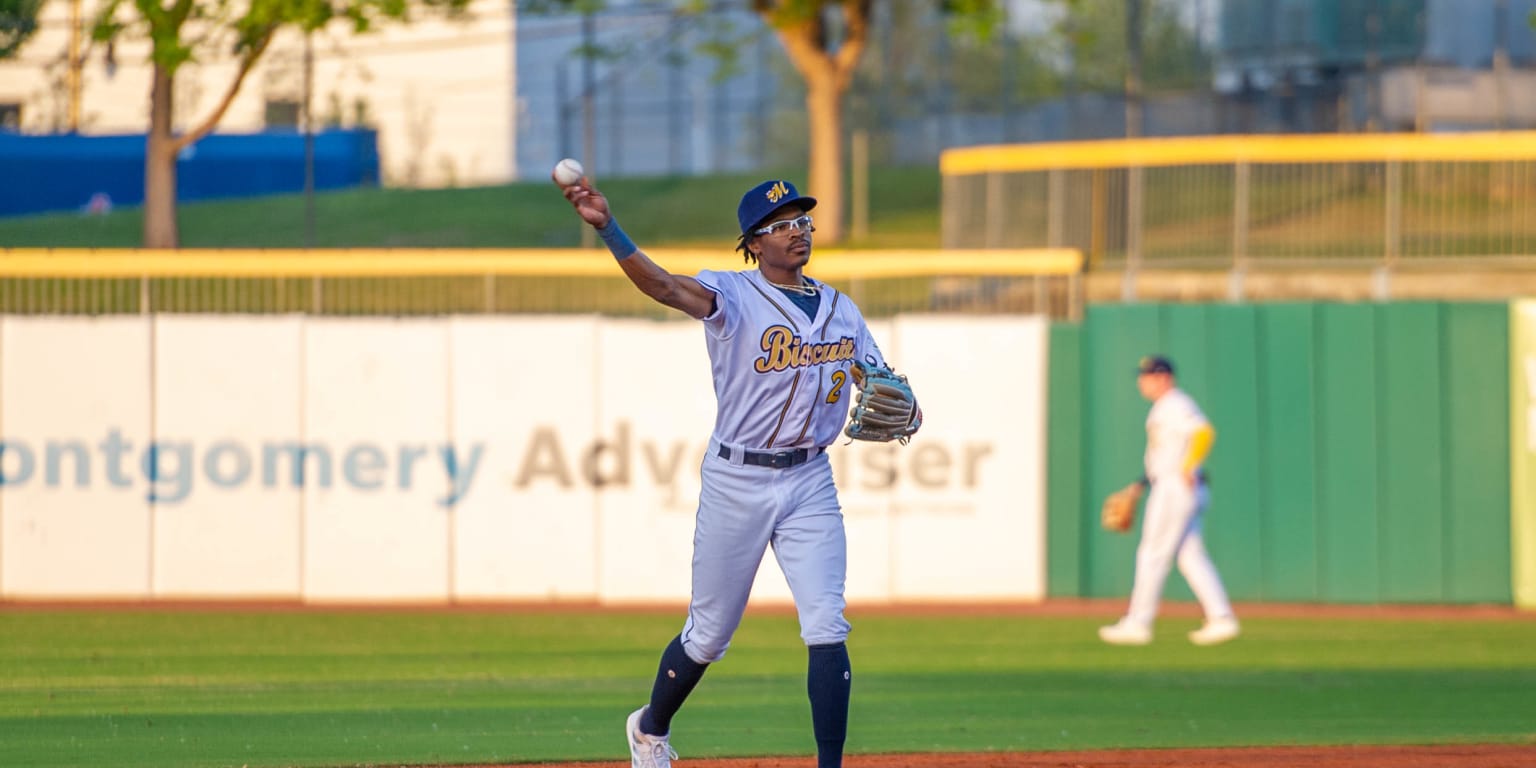 Biscuits Secure Comeback, Win 10-9 | MiLB.com