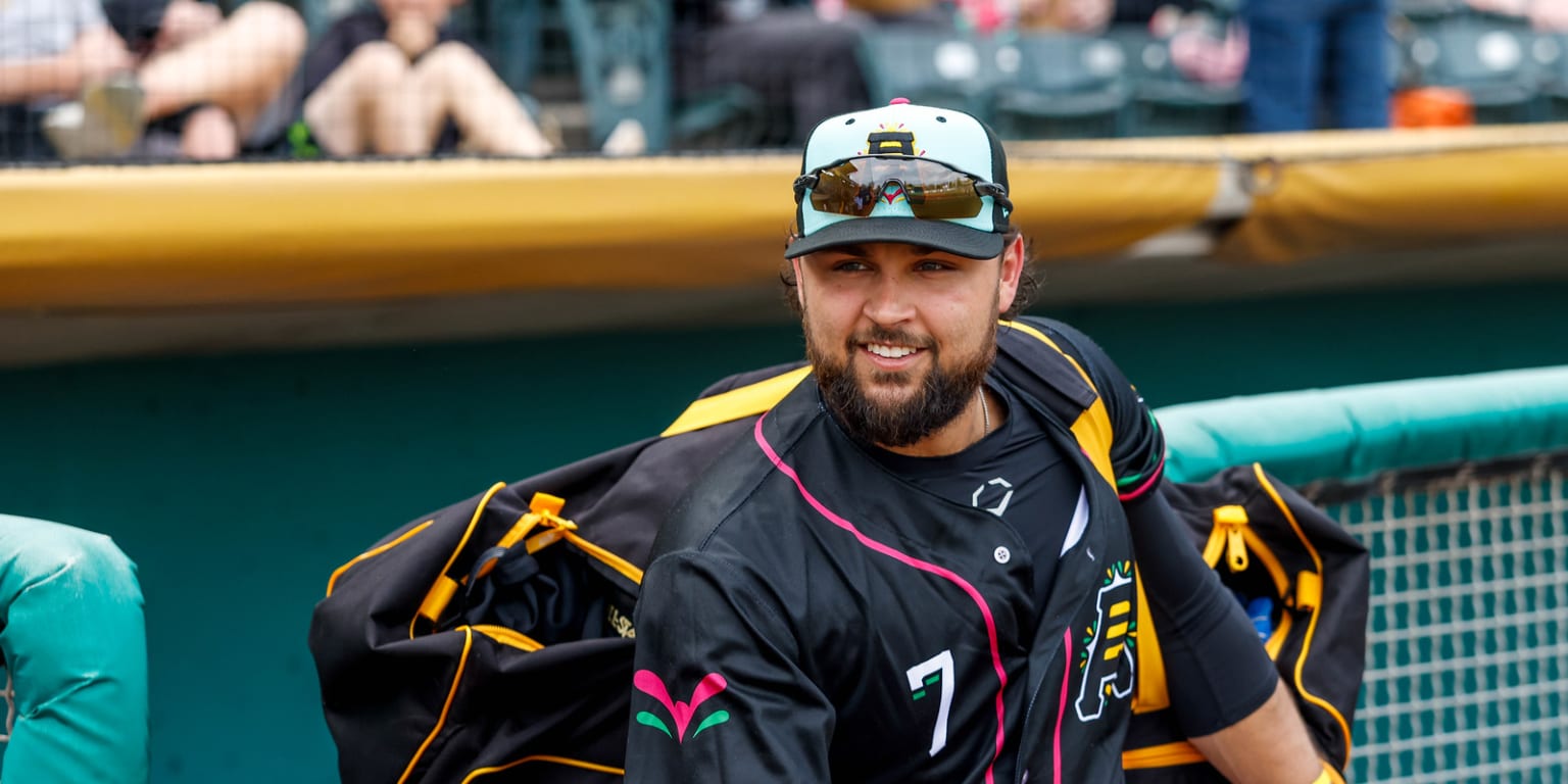 Bees Bats Down Aviators | Bees