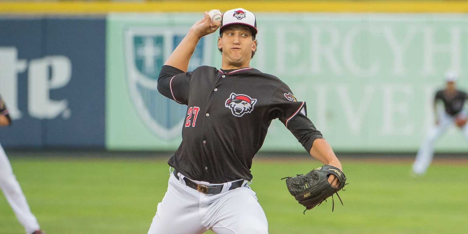 Ladwig Strong as 'Wolves Take Down Cats 8-1 | MiLB.com
