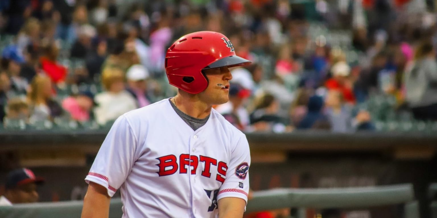 Bats lose on walk-off passed ball, 7-6 | MiLB.com