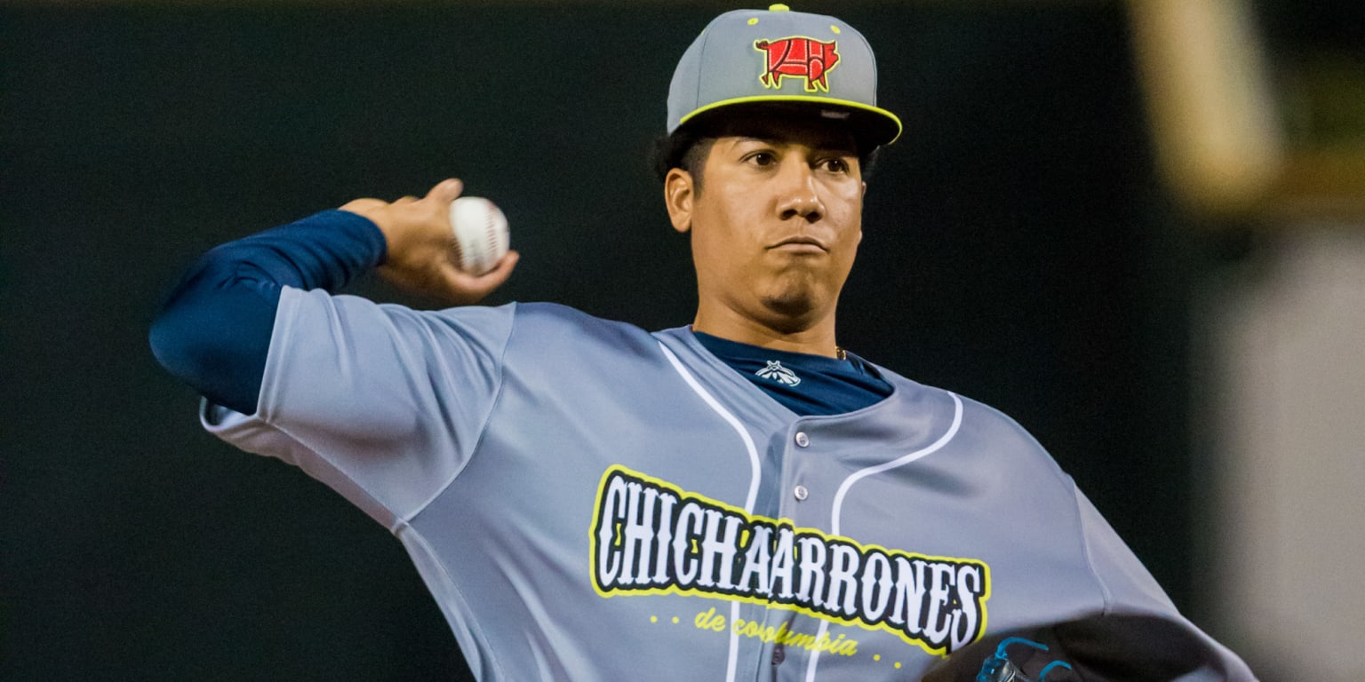 Nunez Earns Another Win, Offense Ignites in 7-2 Victory over Charleston ...